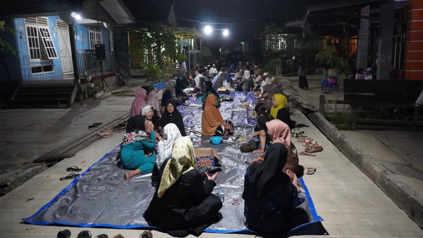 Peningkatan Gang Mushollah Selesai Berkat Anggota DPRD Kutim, Warga ...